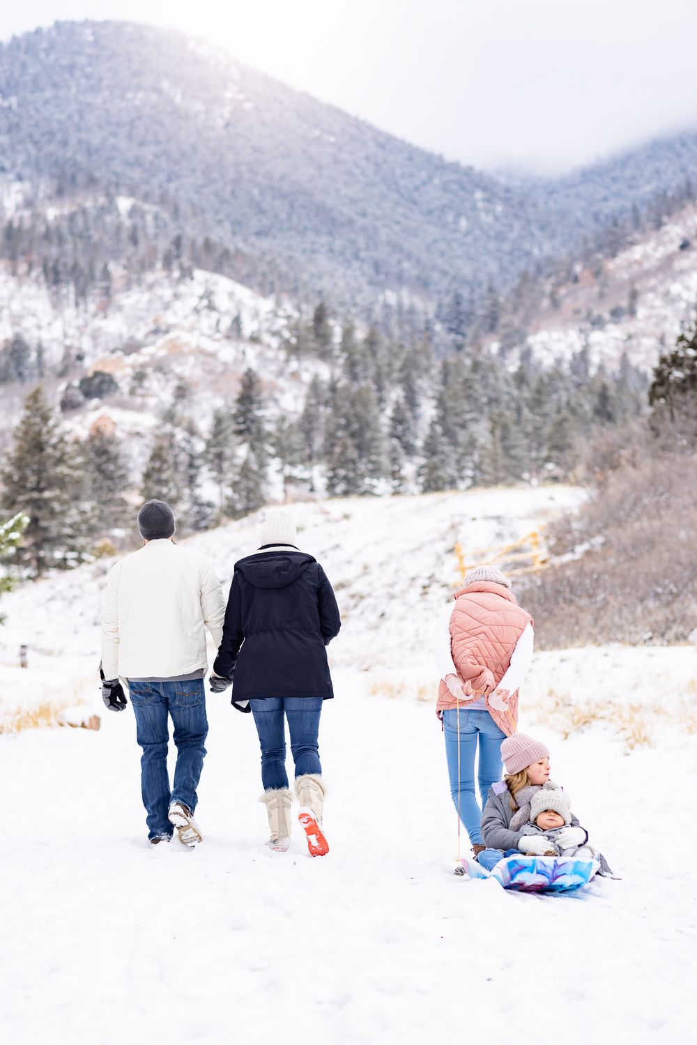 Family Snow Session by the Mountains / Colorado Springs Family ...
