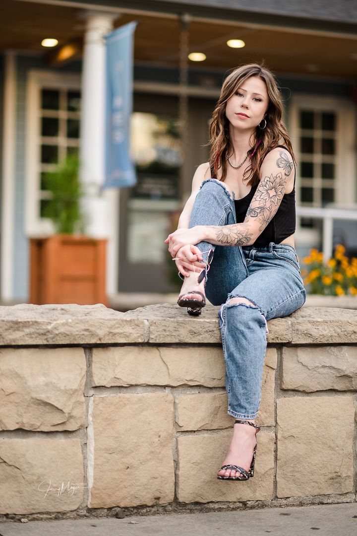 10 Girl Posing Tips & Inspiration for Portraits - Jerry Moyer ...