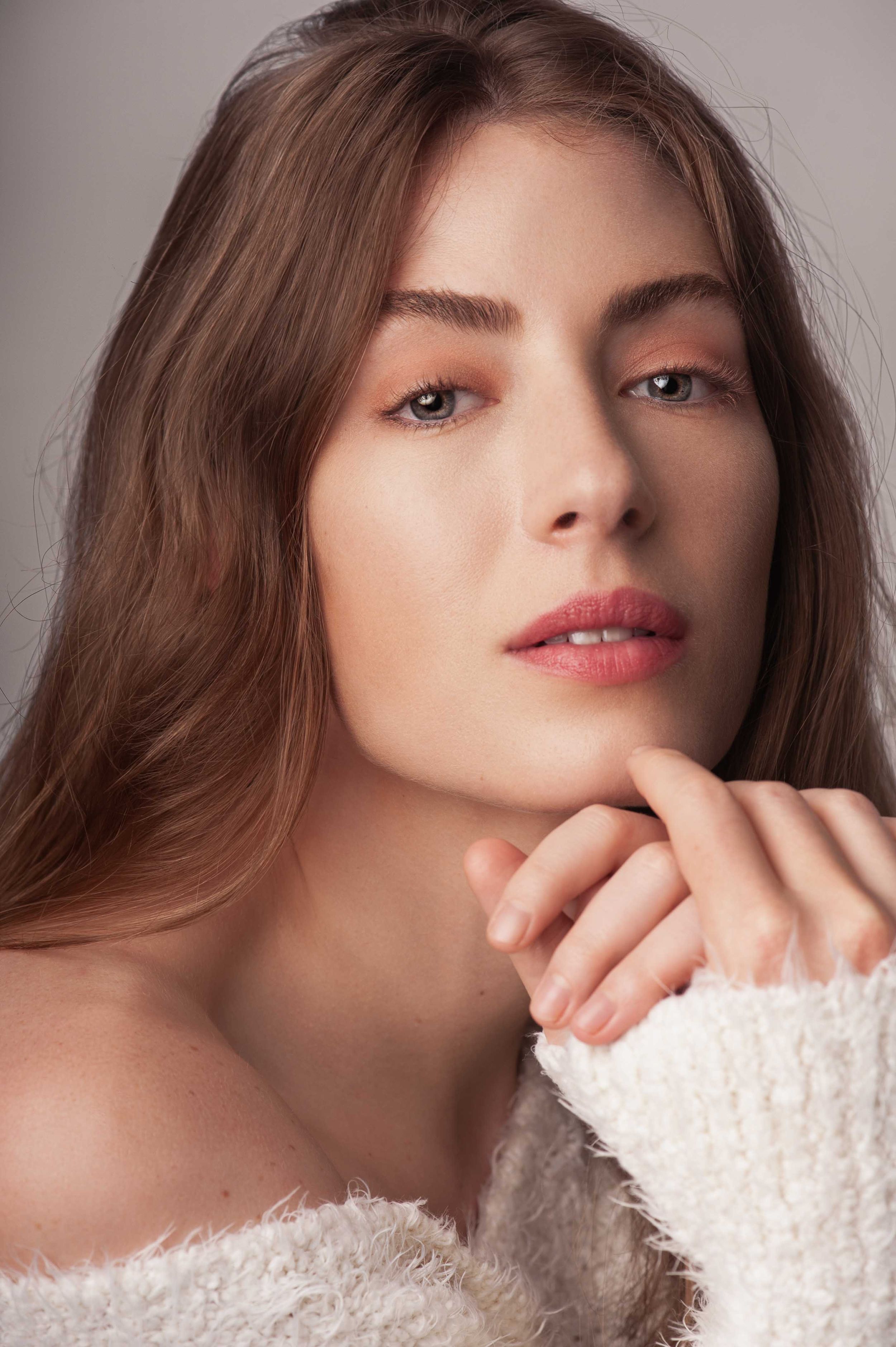 London Portrait Photographer Yulia Hutton - Y7 photography