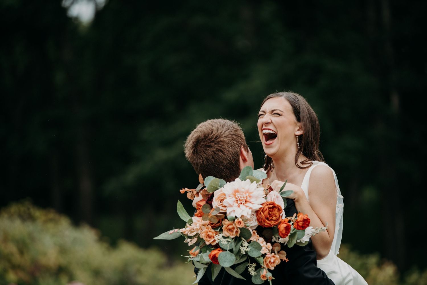 McKenzie + Zach Silverwood Park - Laura Brenden Photography