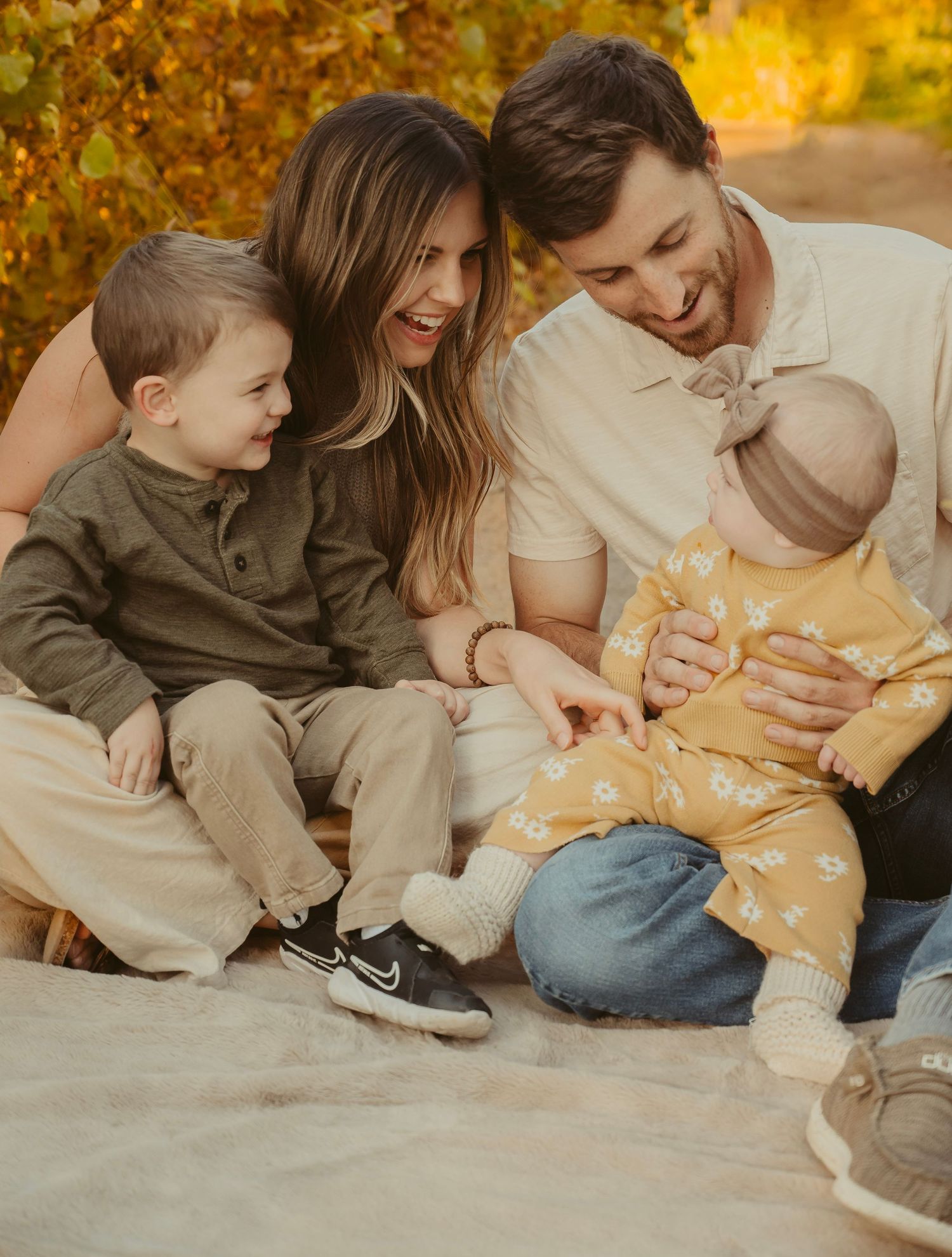 Beecher Family - Ashley Rodriguez Photo