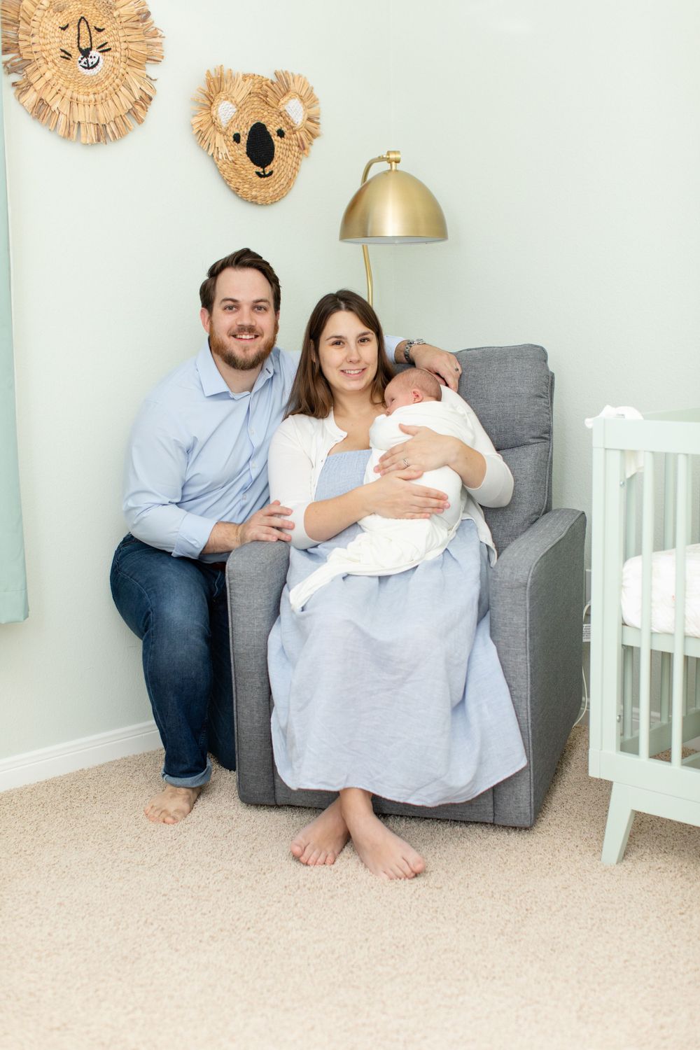 Newborn Lifestyle Session | Baby Kayce - Makenzie Fertig Photography