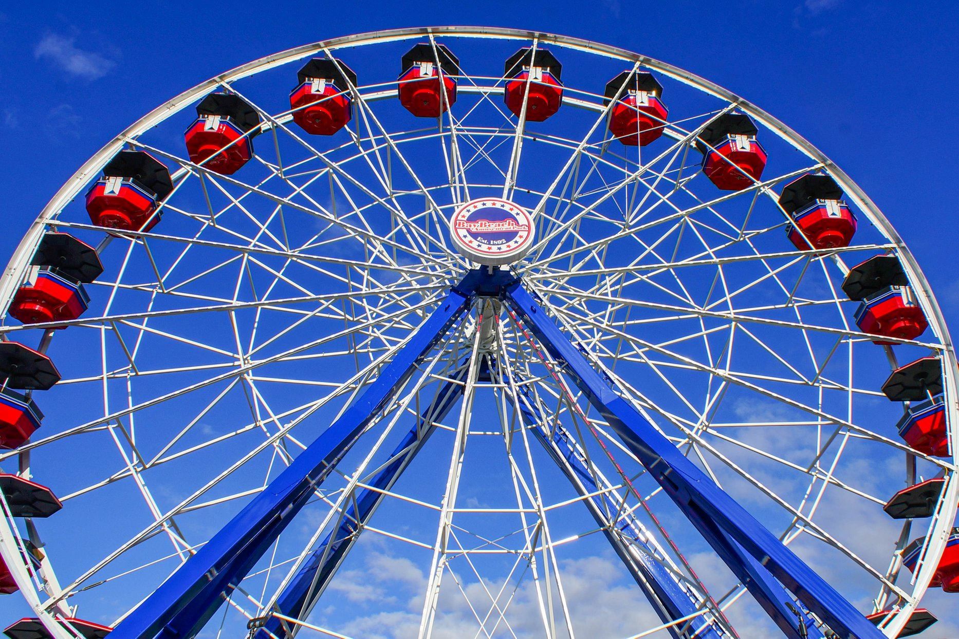 Family Fun in Green Bay, Wisconsin - Snap 'N Pics