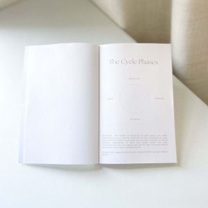 Cycle Syncing Journal - Her Natural Cadence
