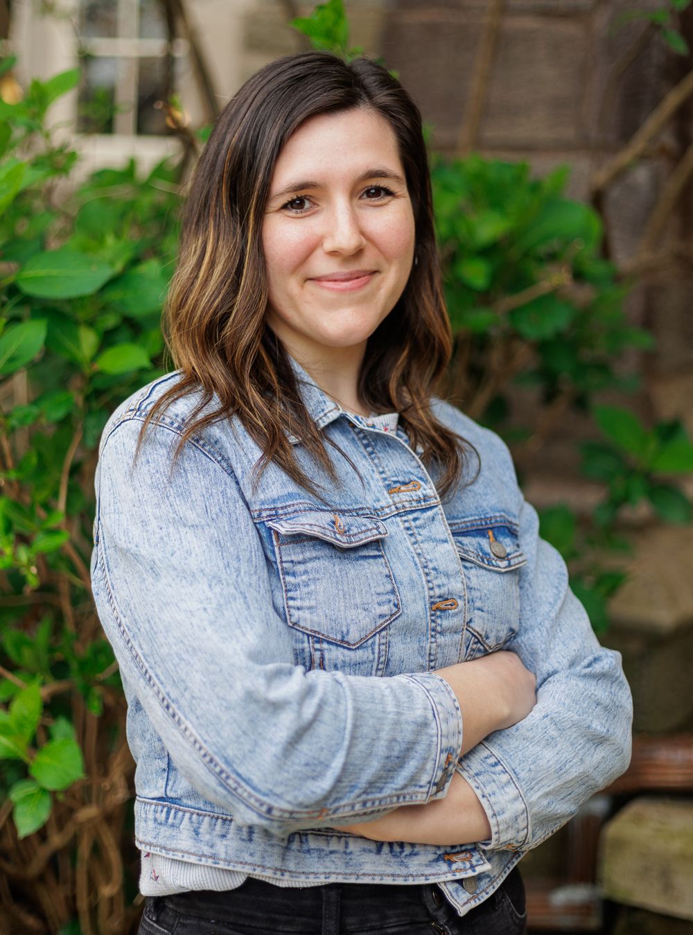 Headshots/Portraits - Samantha Yothers Photography