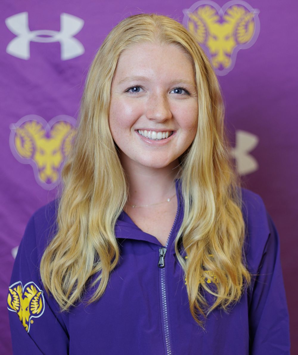 Headshots/Portraits - Samantha Yothers Photography