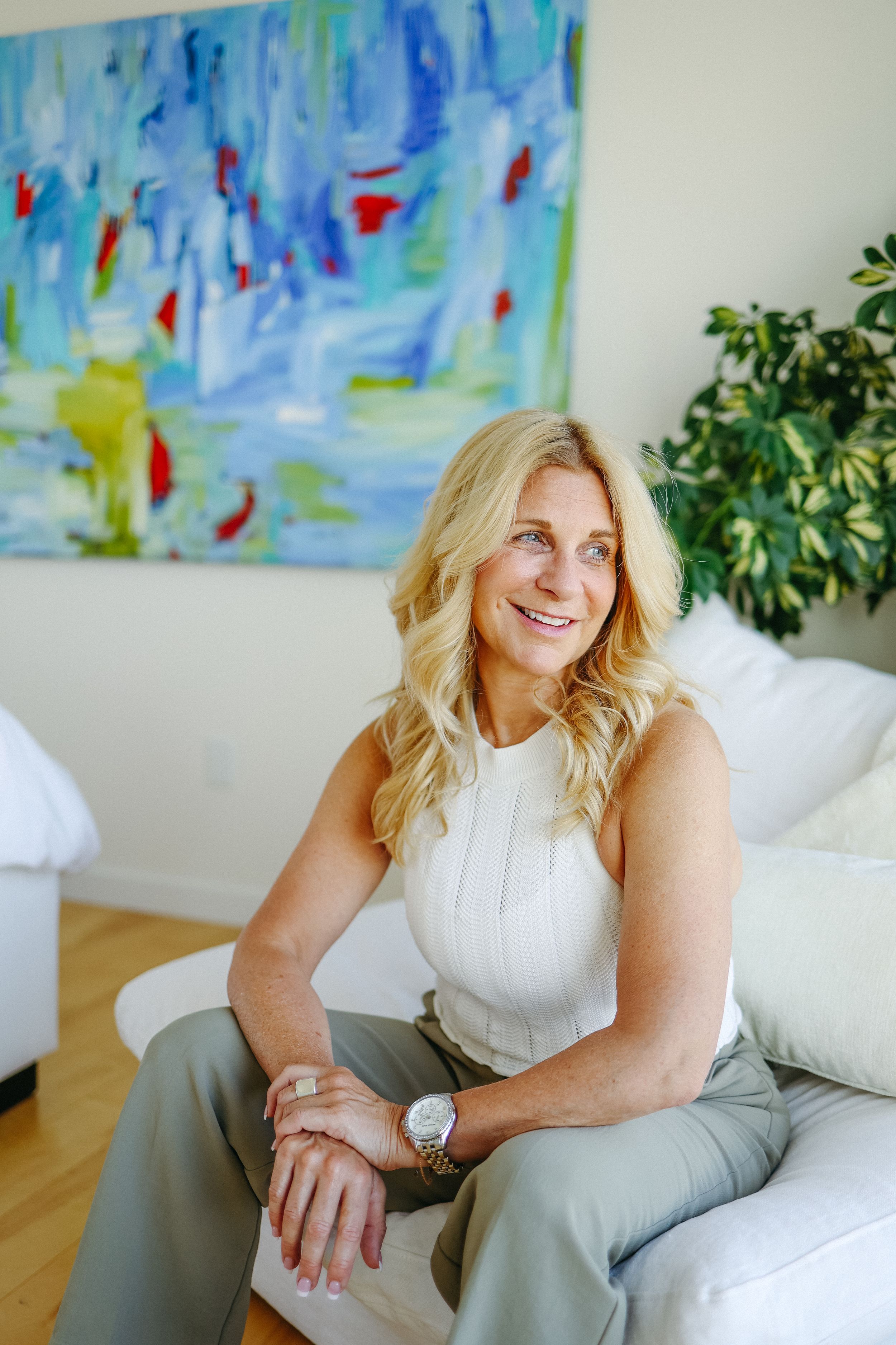 Jerri Van Real Estate Brand Shoot - By Kirsten Taylor