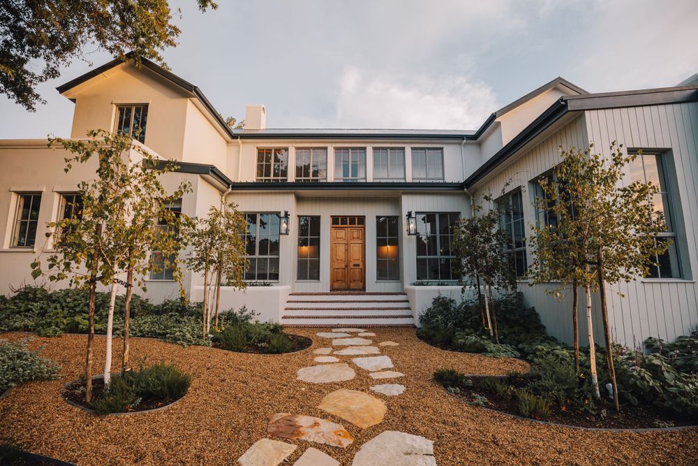 Wayne & Lea - Josephine Garden Design