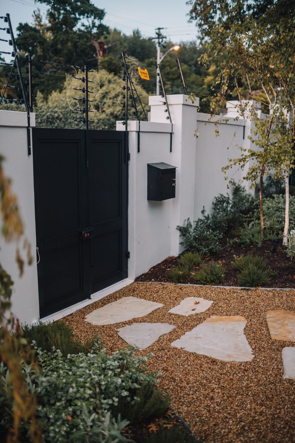 Wayne & Lea - Josephine Garden Design