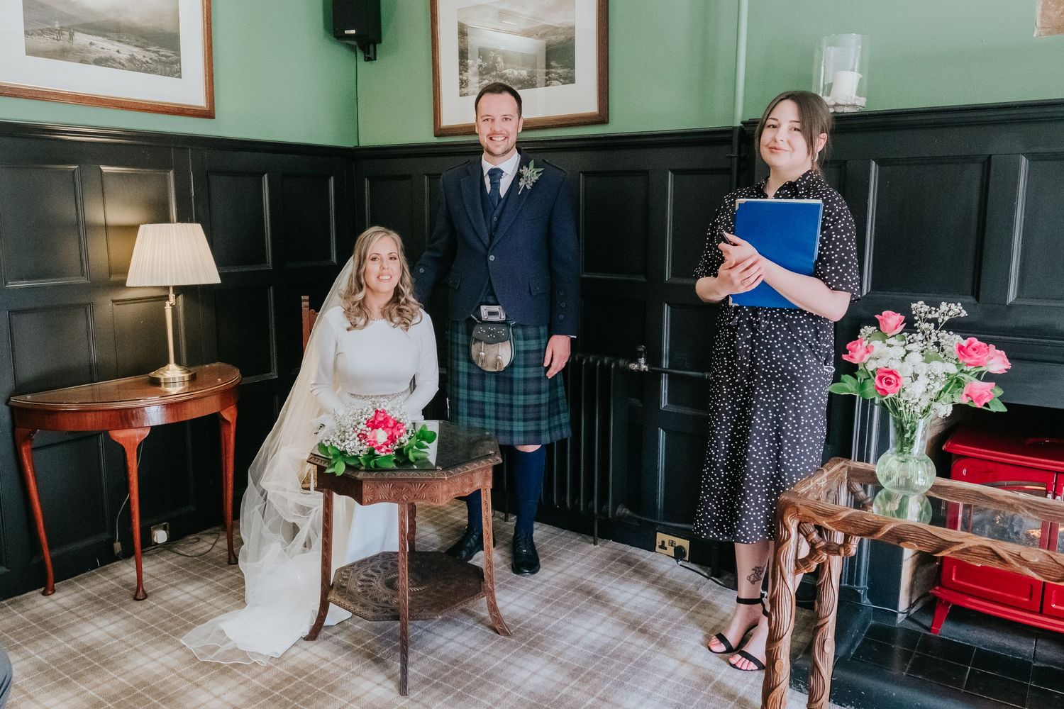 Bunchrew House Hotel Wedding // Alison & Jim - Roksana Ulas Photography