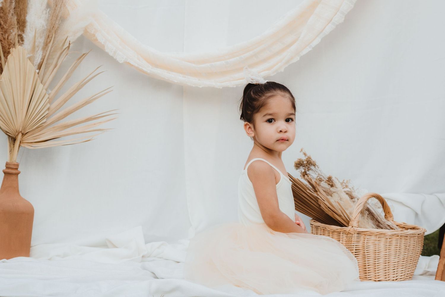 kids photography - Arra Studios