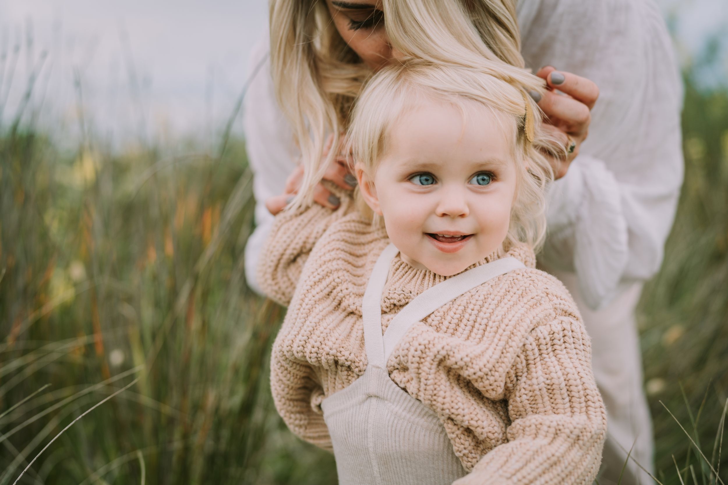 About - Kowhai and Thistle Photography