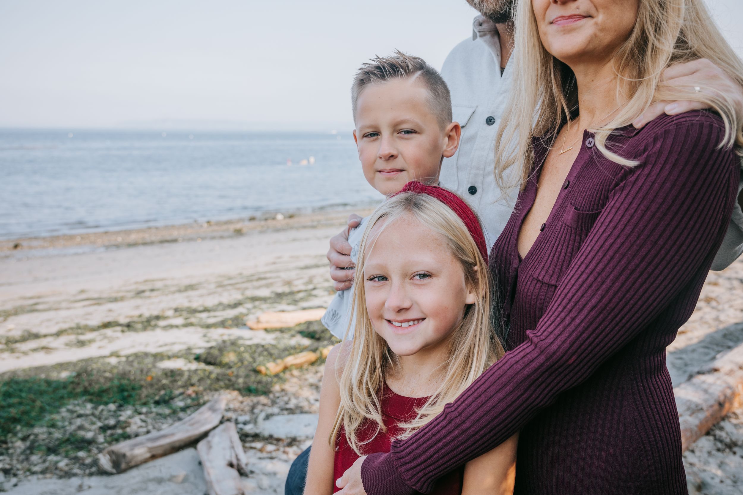 Family Photo Session on the Beach | Edmonds, WA - Heather Locke Photography