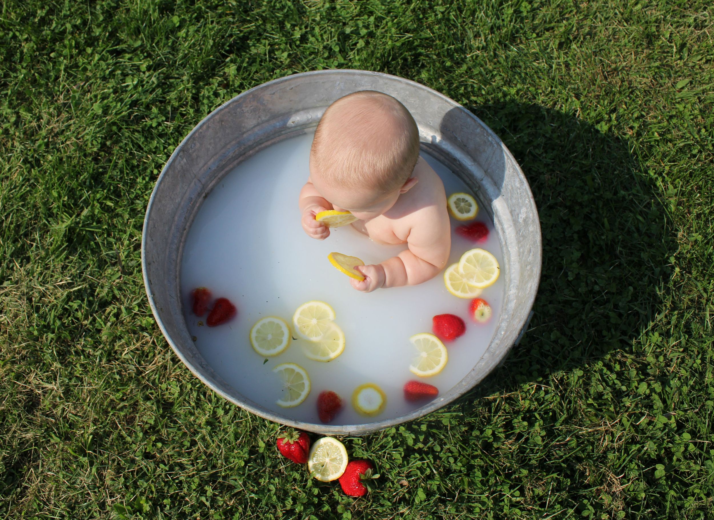 Milk Baths - Jessie Lynn Photography