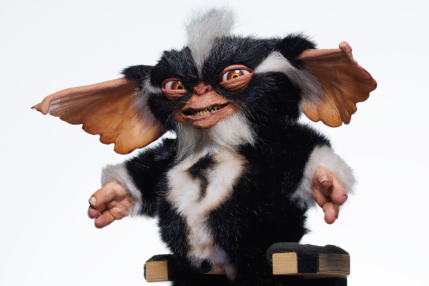 Mohawk Mogwai Movie Prop - The Gremlins Museum