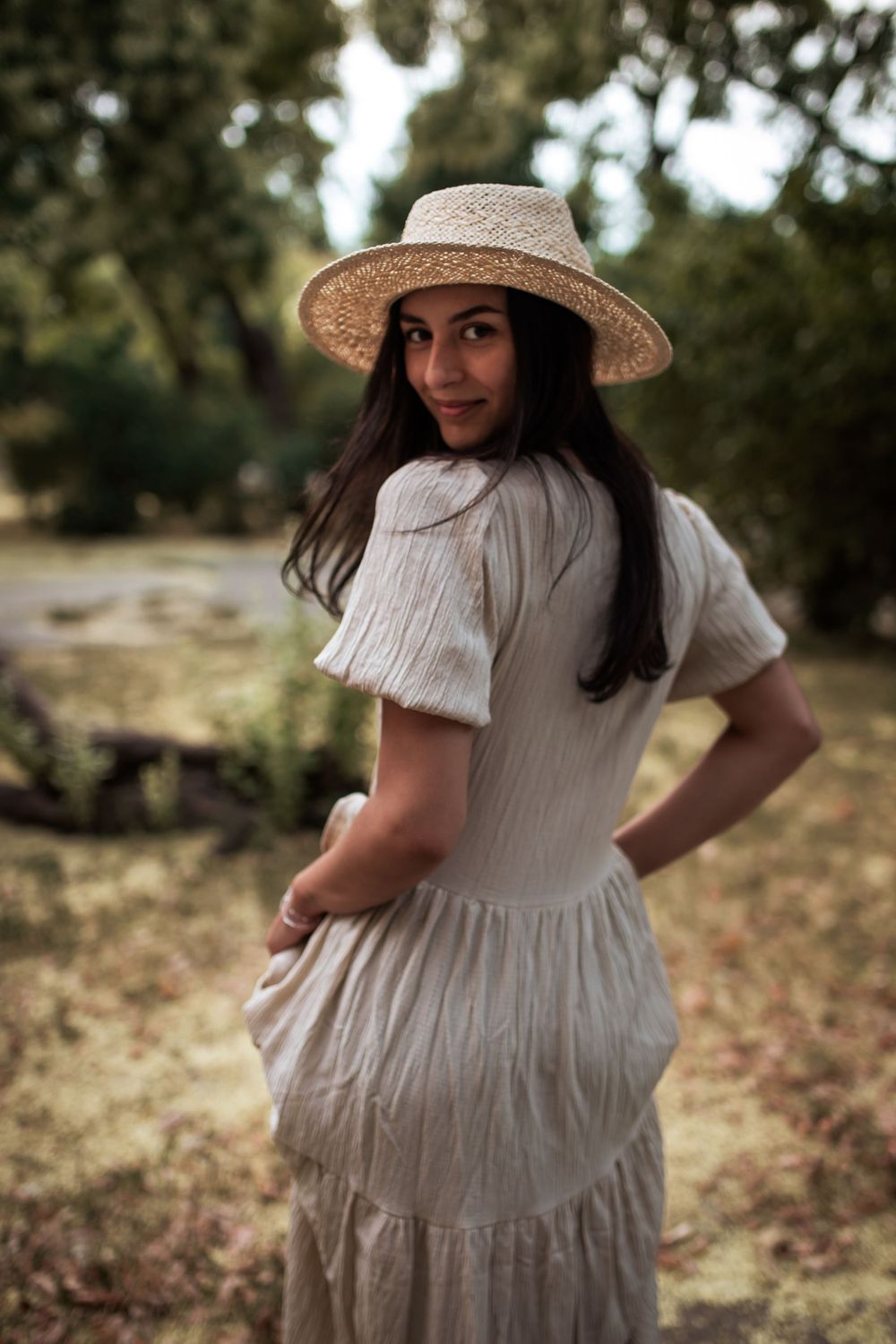 A guide to what accessories to wear to photoshoots - Unscripted Photography