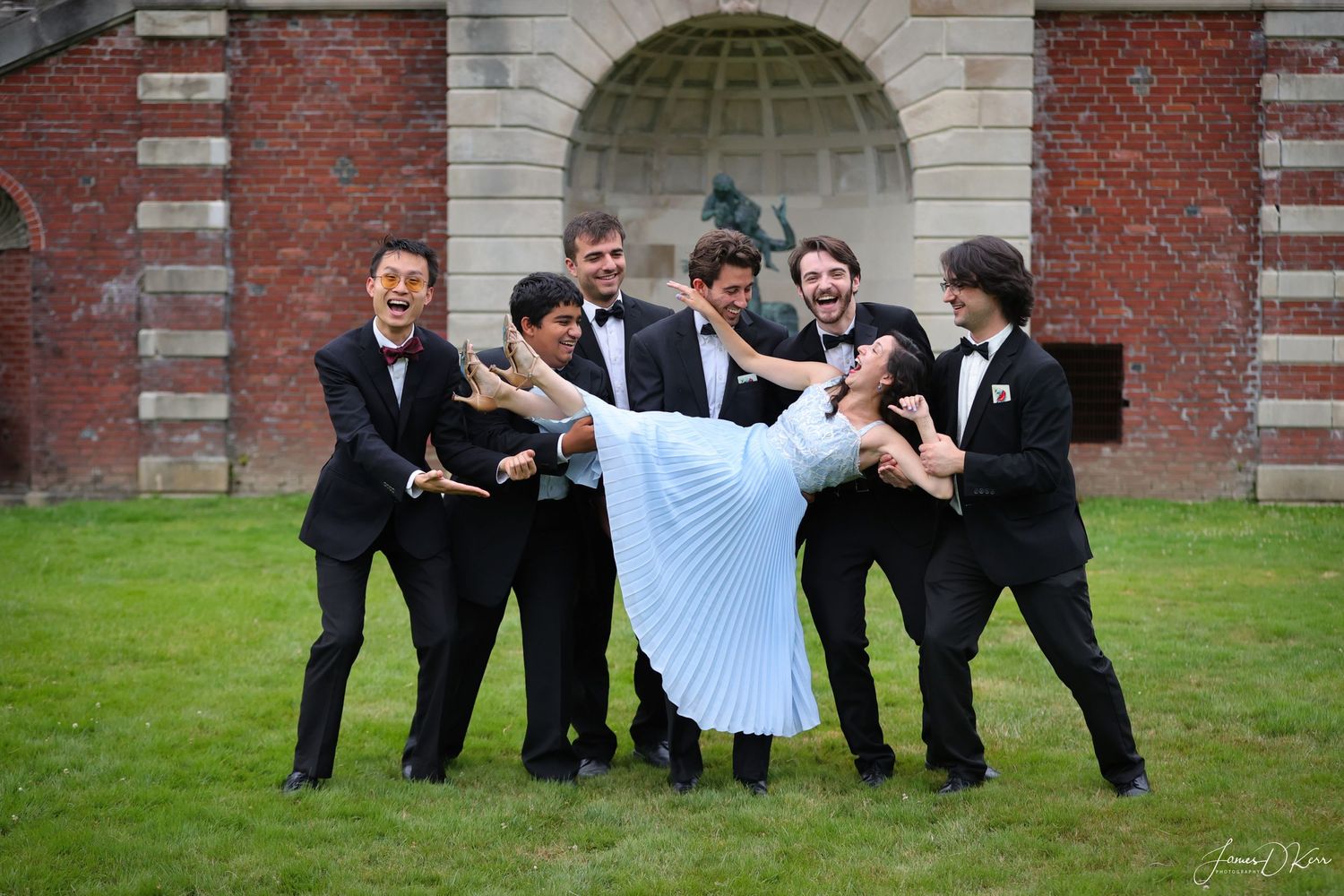 Brooke Di Spirito & The Sparrows