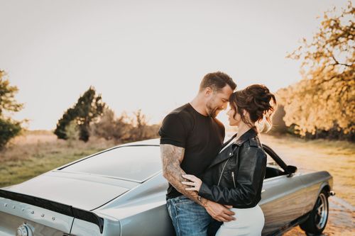 Joel Freeman & Megan Ewoldsen Engagement Photos | Editorial Mustang ...