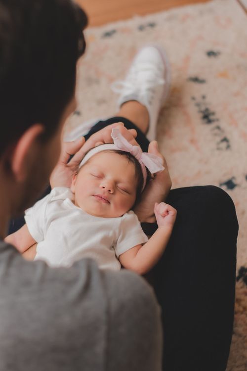 5 Best Reasons to Have an In-Home Lifestyle Newborn Session ...