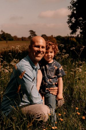 West Midlands Outdoor Family Photo shoots - Rose and Rainbow Photography