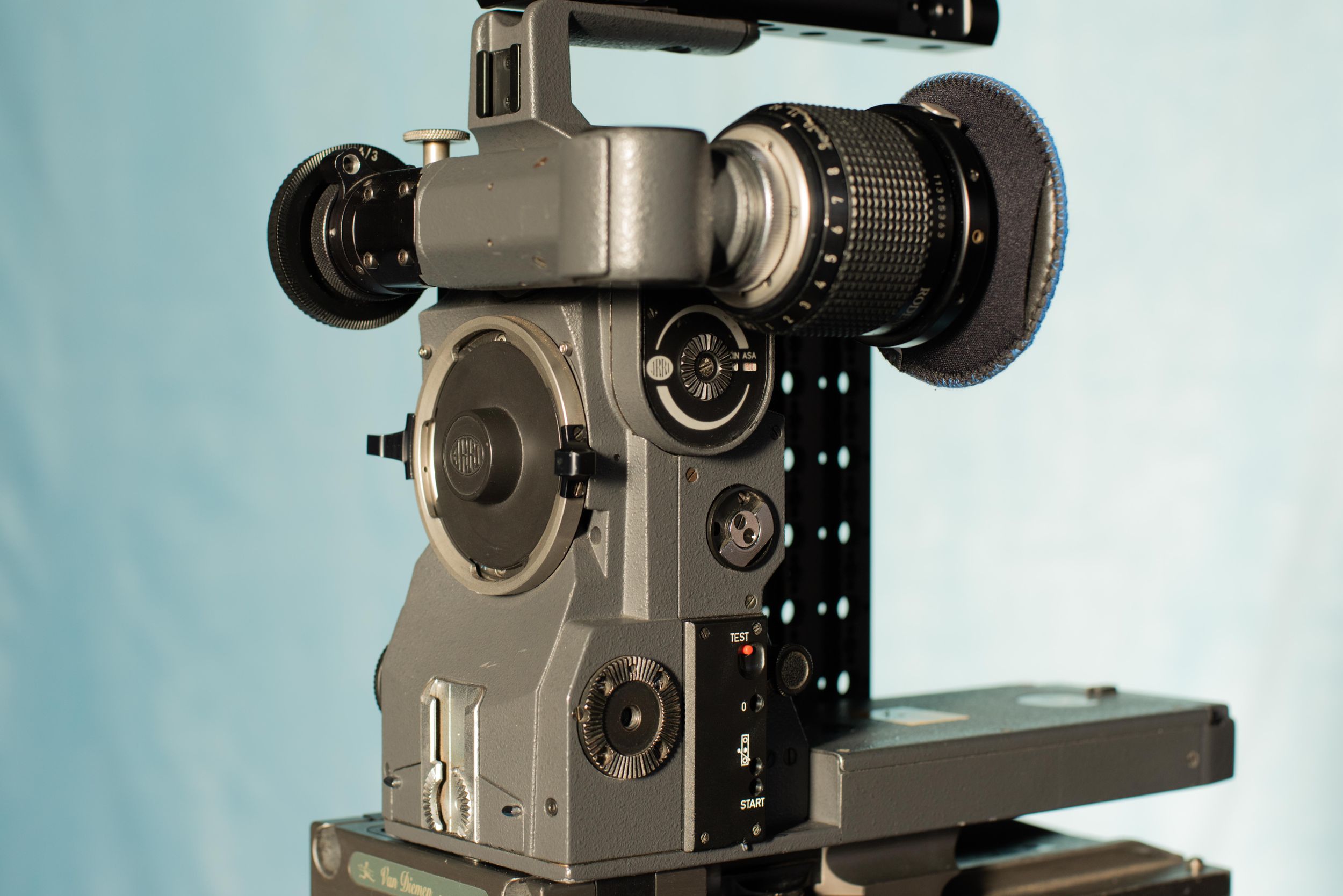 Arriflex 16 SR2 Overview (With Images) - Nkosi Roma | 16mm Film DP