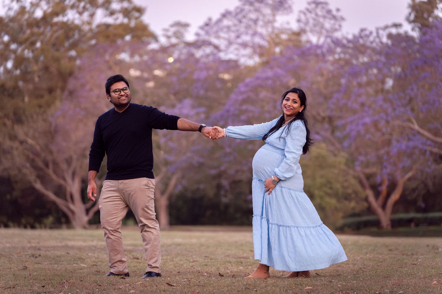 Photographing the Magic of Maternity: A Golden Hour Photoshoot in ...