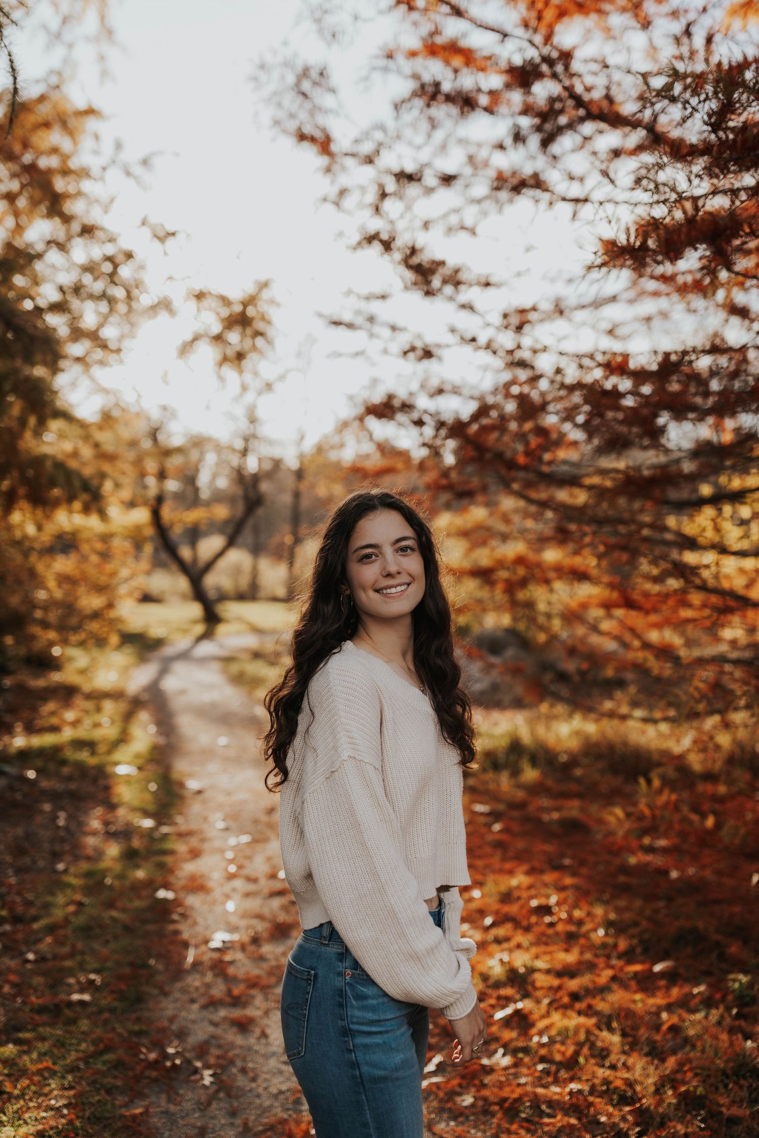 Jessie | Fall Senior Photos - solsearch photography