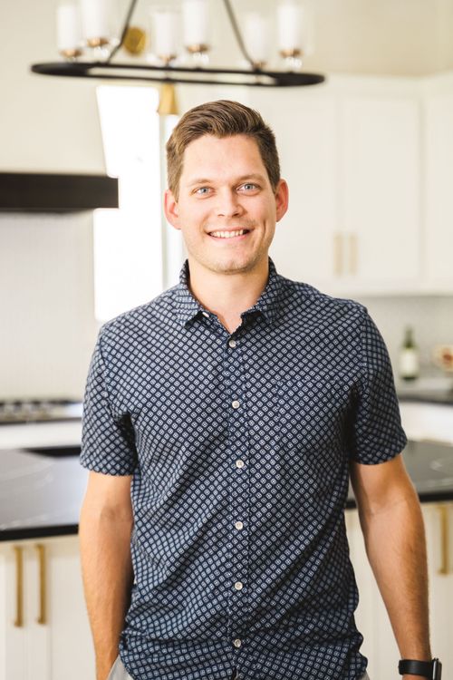 About - Caleb Collins Photography