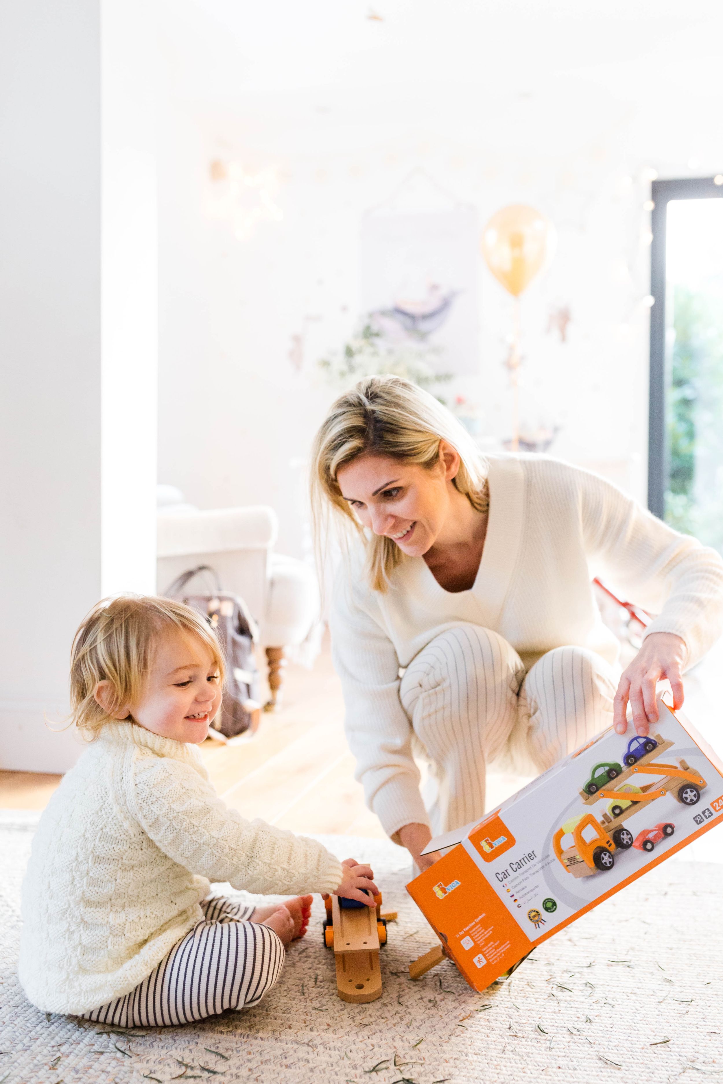 Winter birthday photo session at home | East London family photographer ...