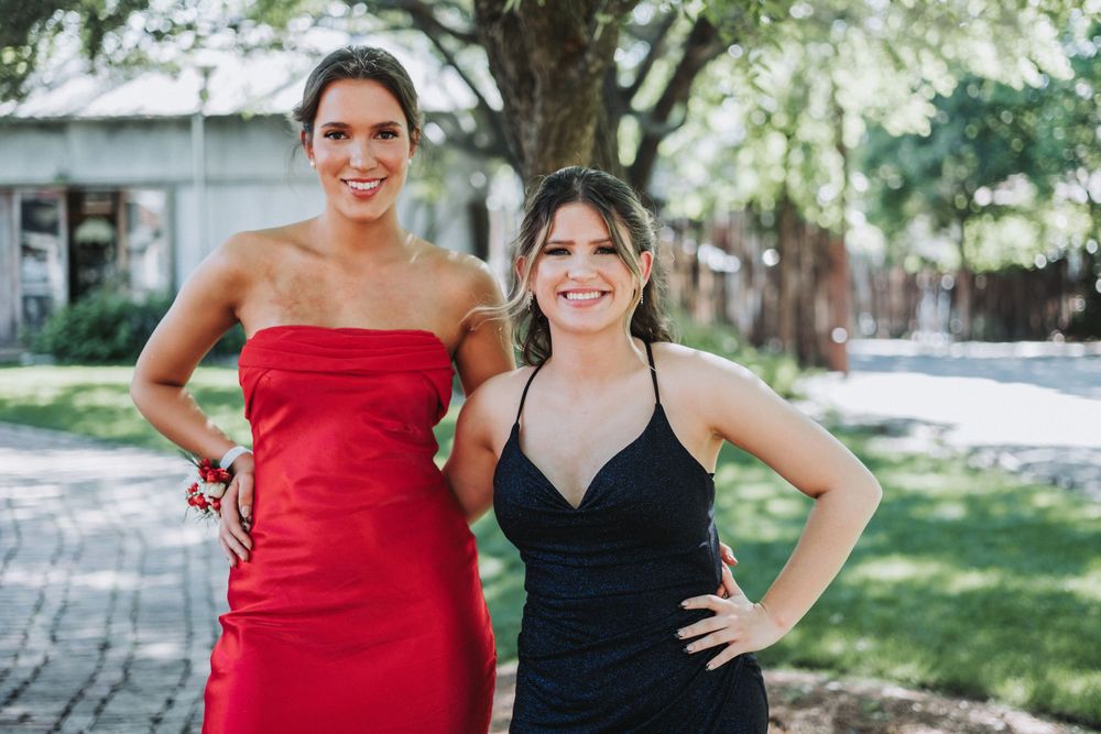 Krista and Anna - Junior Prom - Staud Photography