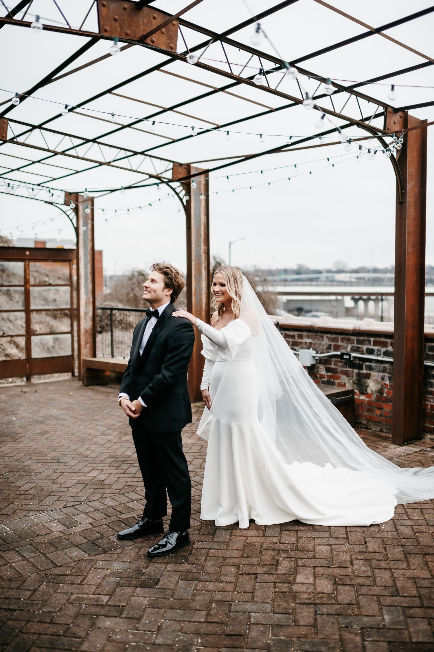 Haley and Landon - Elijah Lightfoot Photography