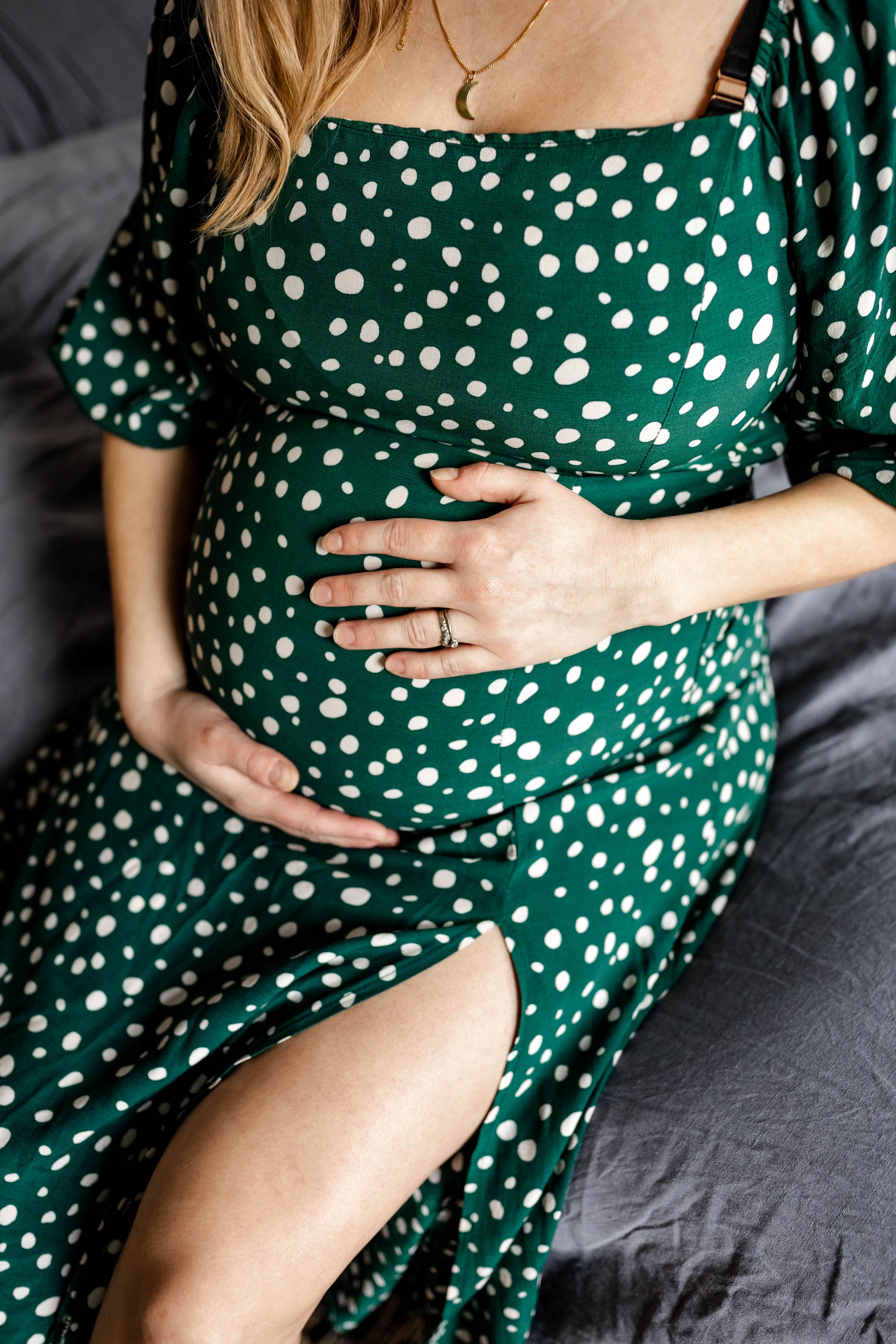 7 reasons to have a pregnancy photoshoot | London maternity ...