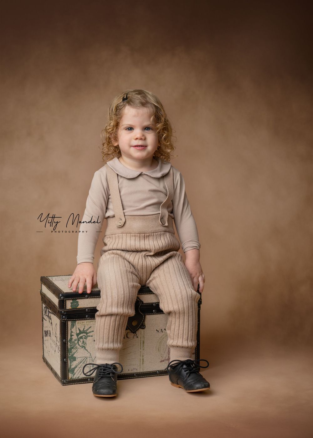 STUDIO - Yitty Mandel Photography