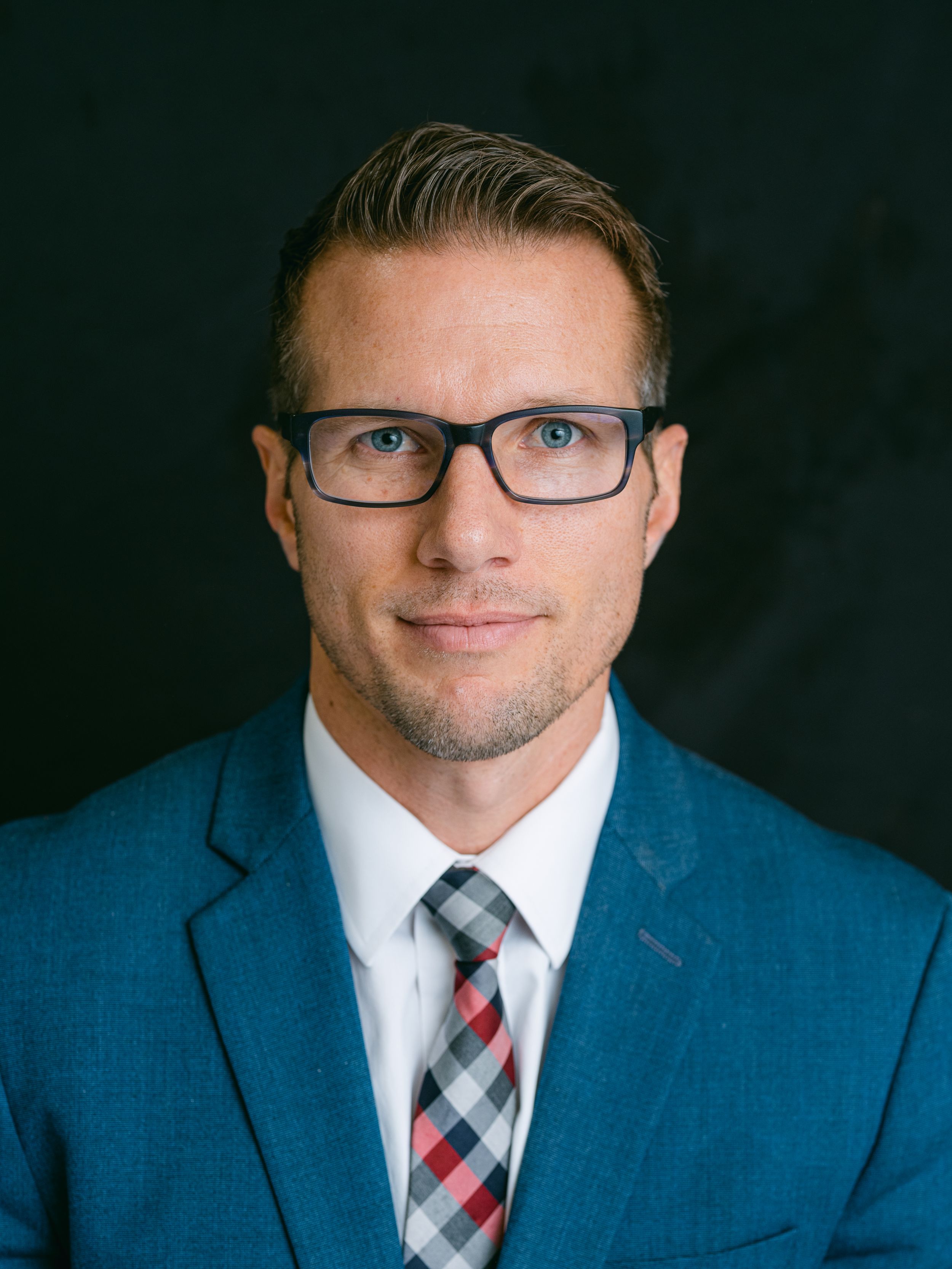 A Professional Headshot with Michelle Deppe Photography | Kaysville, UT