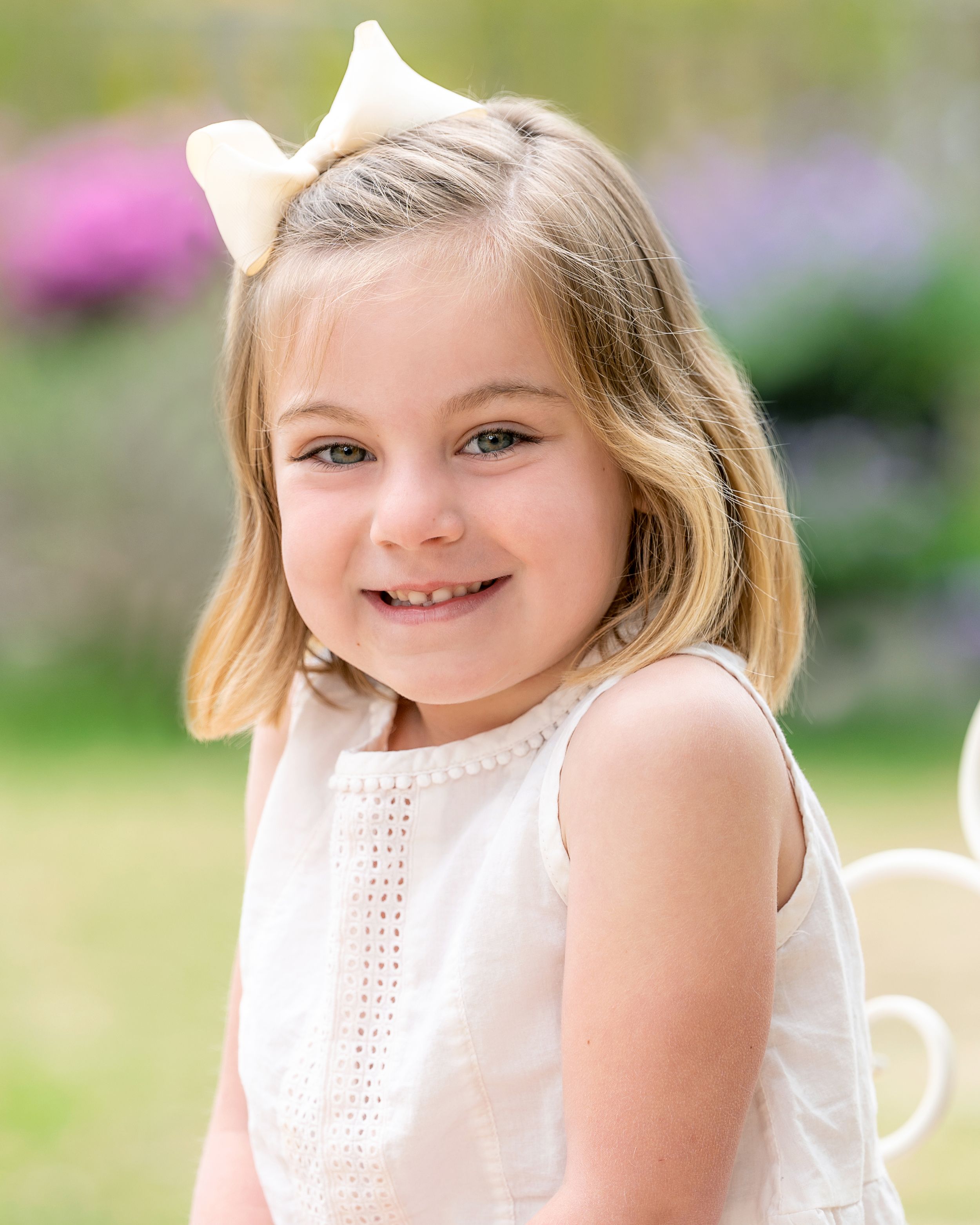 Woodside Spring Portraits 2023 - Heidi Harting - Award winning portrait ...