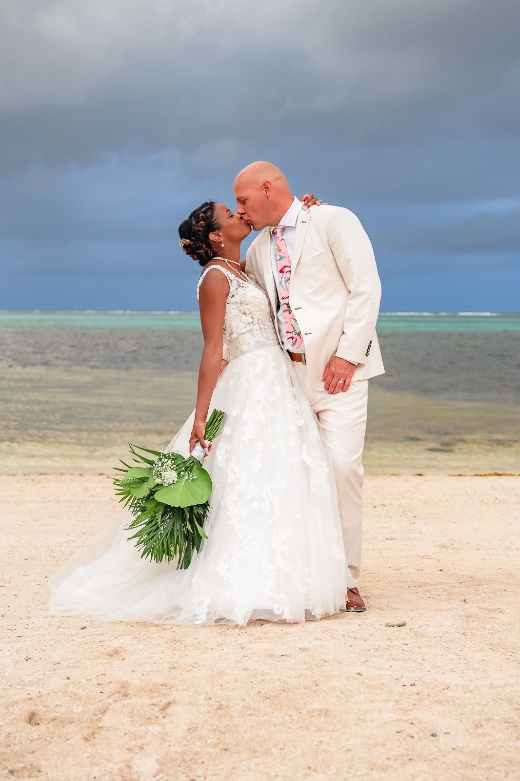Belize Weddings - Belize Photographer: Haydee Lu Studio | Belize ...