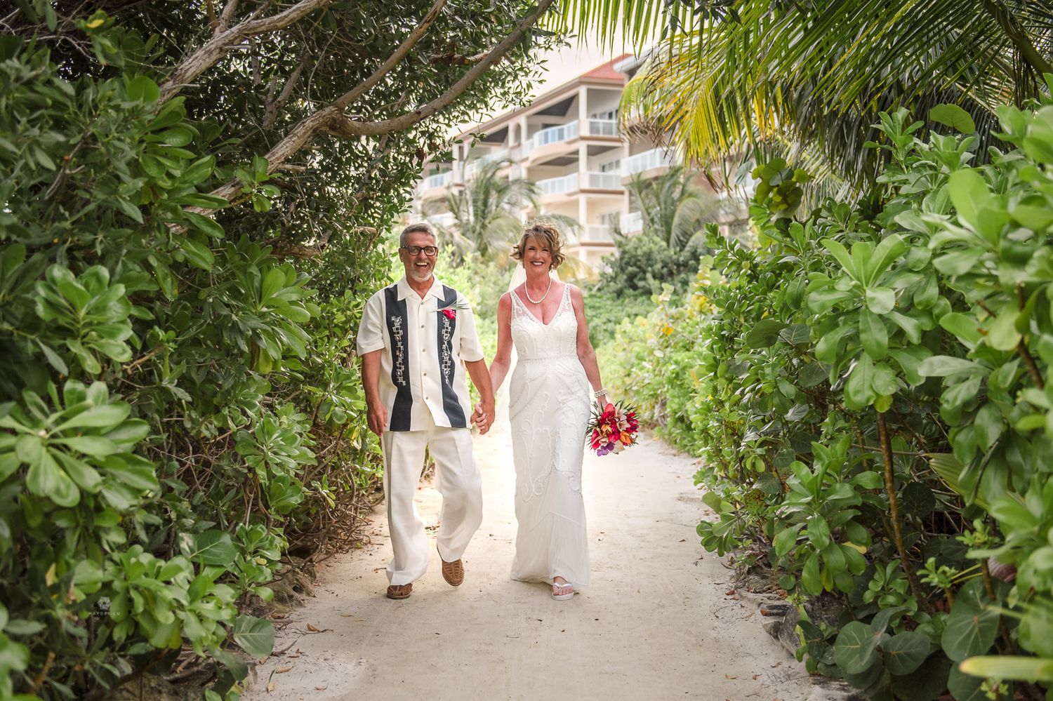 Belize Weddings - Belize Photographer: Haydee Lu Studio | Belize ...