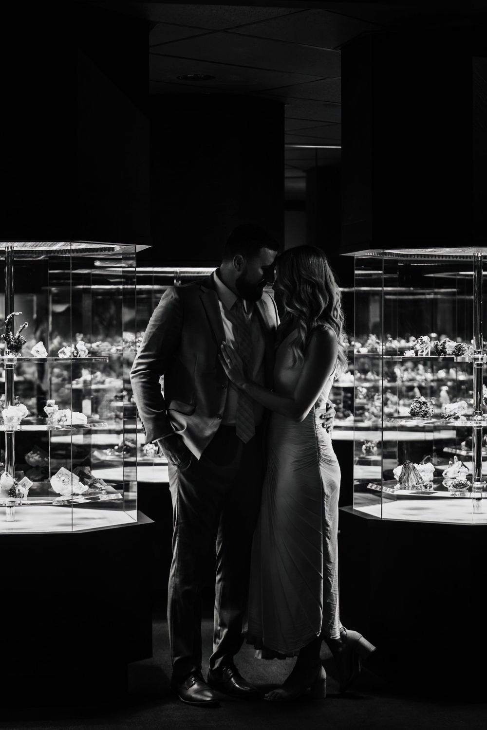 Markie + Matt | Downtown Pittsburgh, PA - Jennifer Lairson Photography LLC