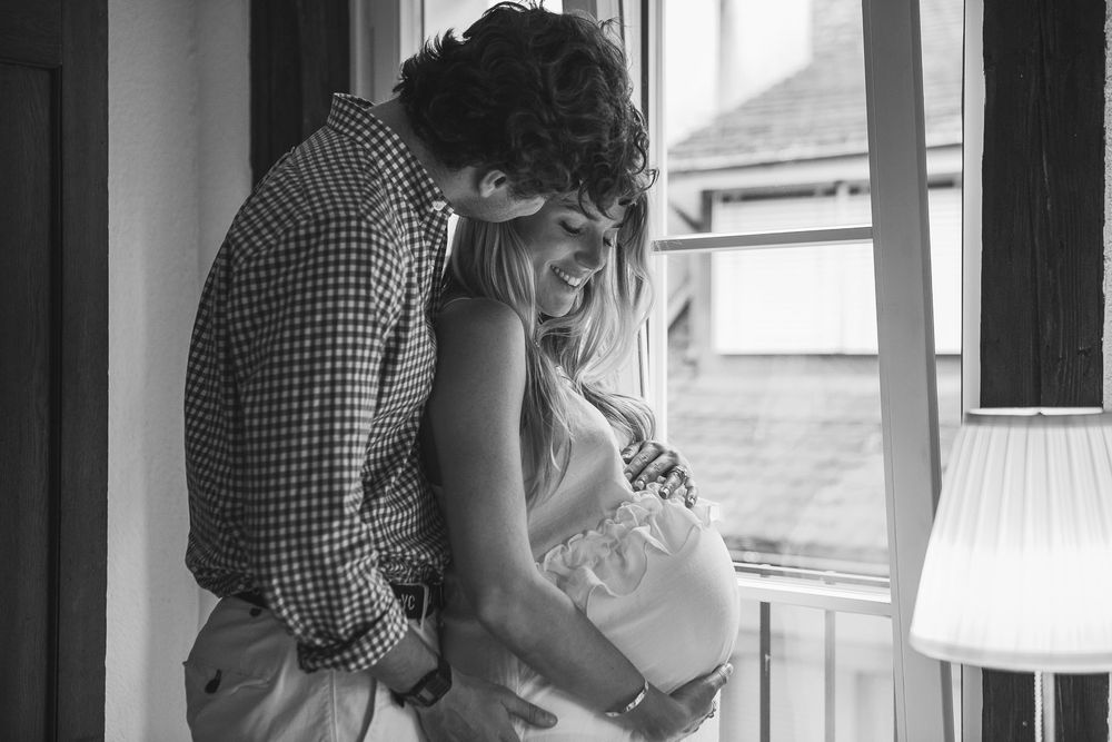Schuyler & Daniel | Maternity Session in Zurich | Belvoir Park - Zurich ...