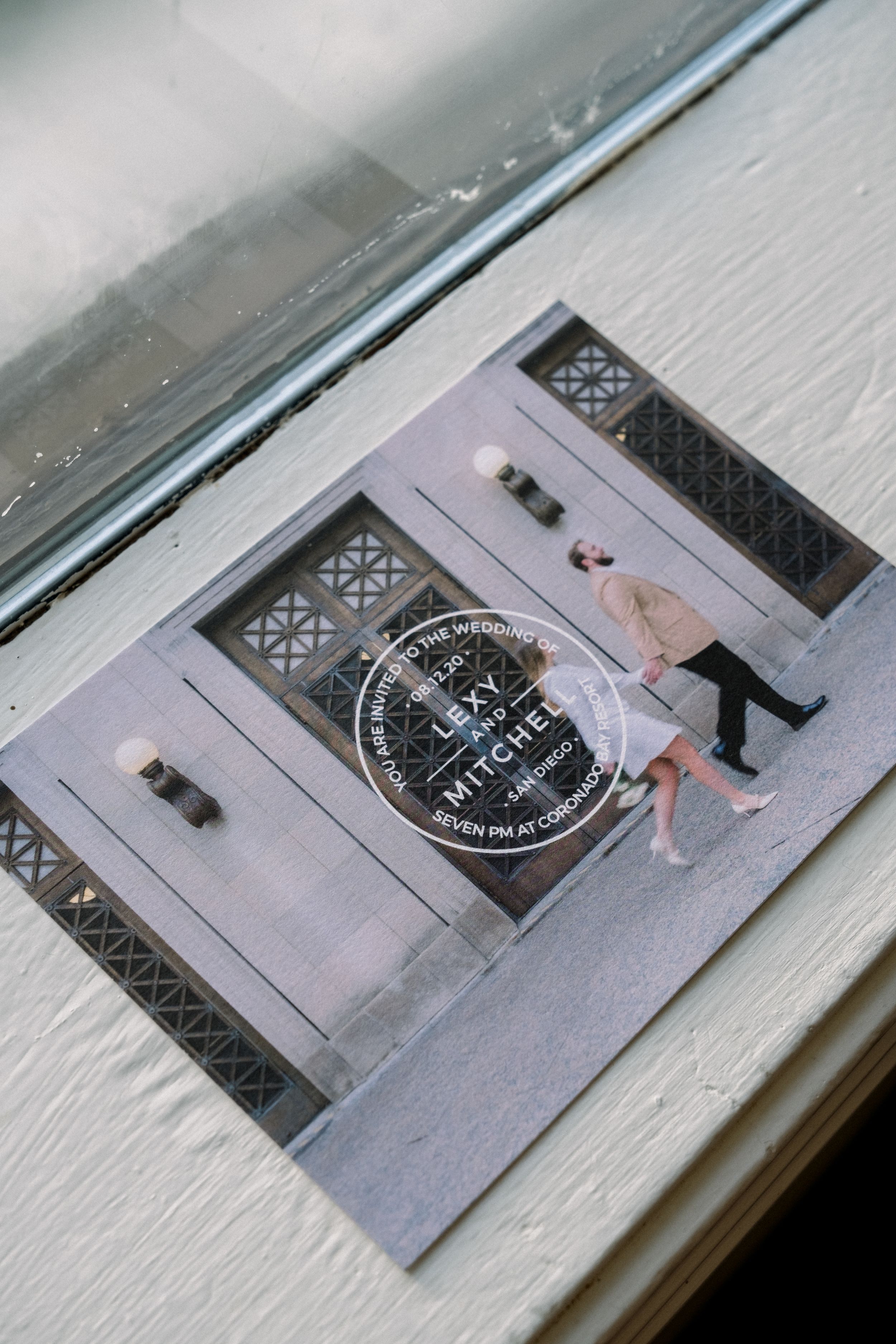 Basic Invite + Emma Manning Photography - Emma Manning Photography