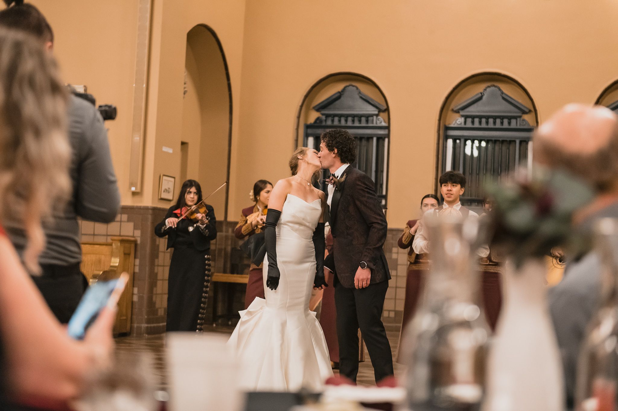 Alex and Haley's Boise Train Depot Wedding - Jerry Moyer Photography ...