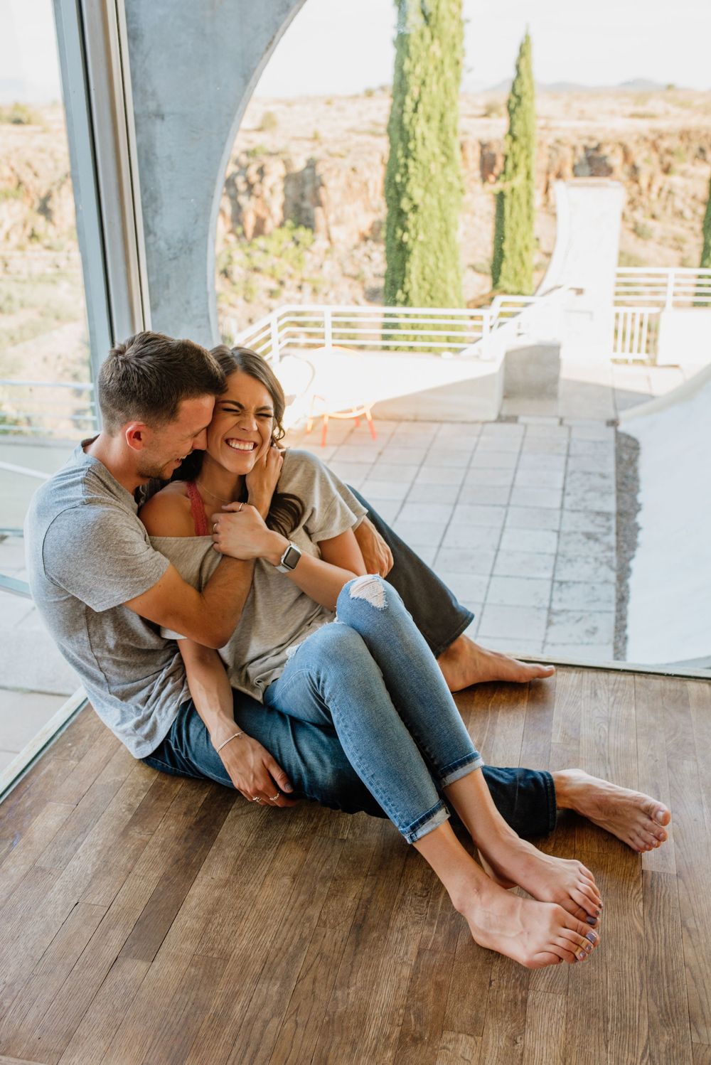 5 Reasons You Should Book a Family or Couple In-home Session - bees ...