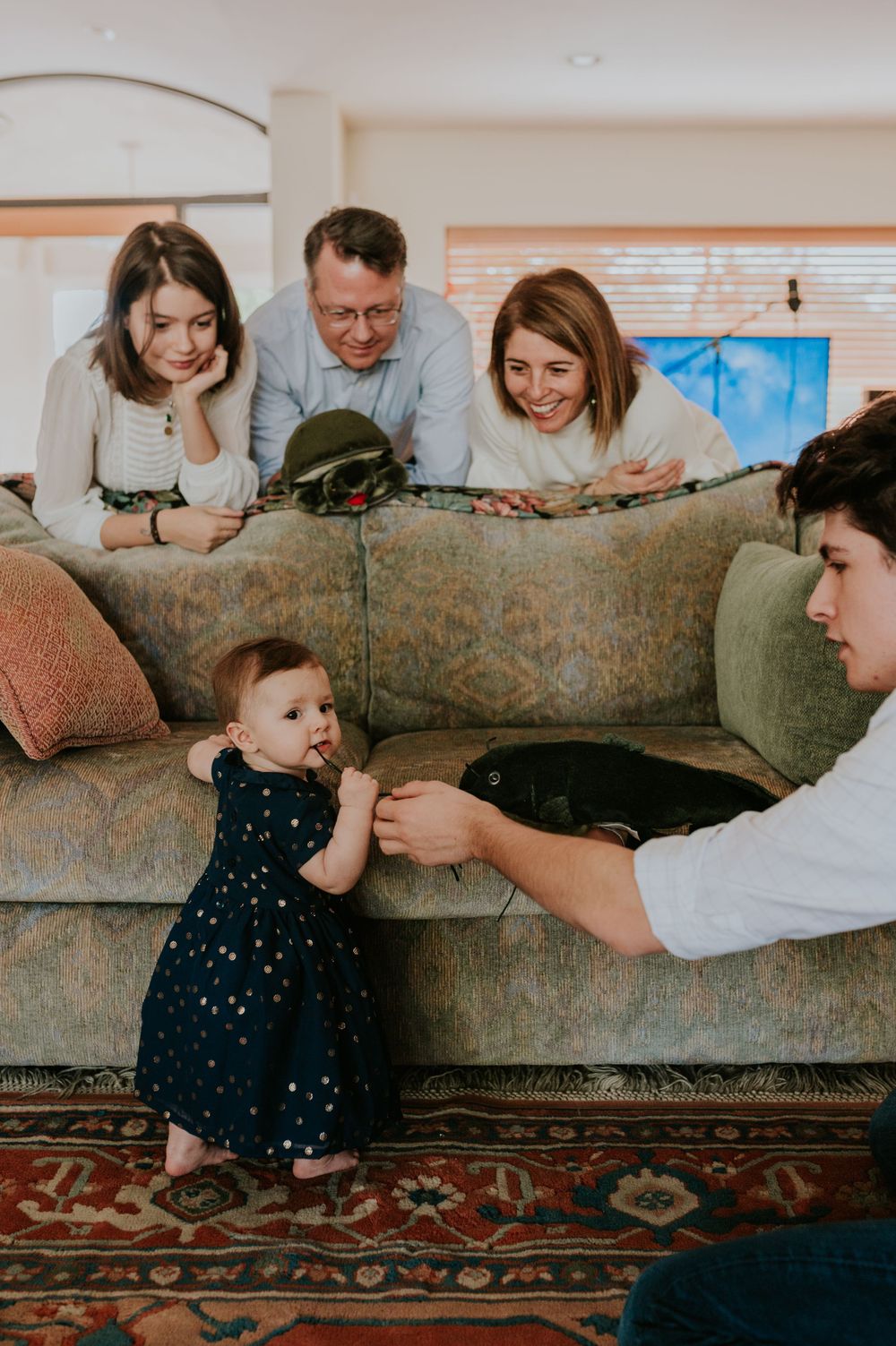 5 Reasons You Should Book a Family or Couple In-home Session - bees ...