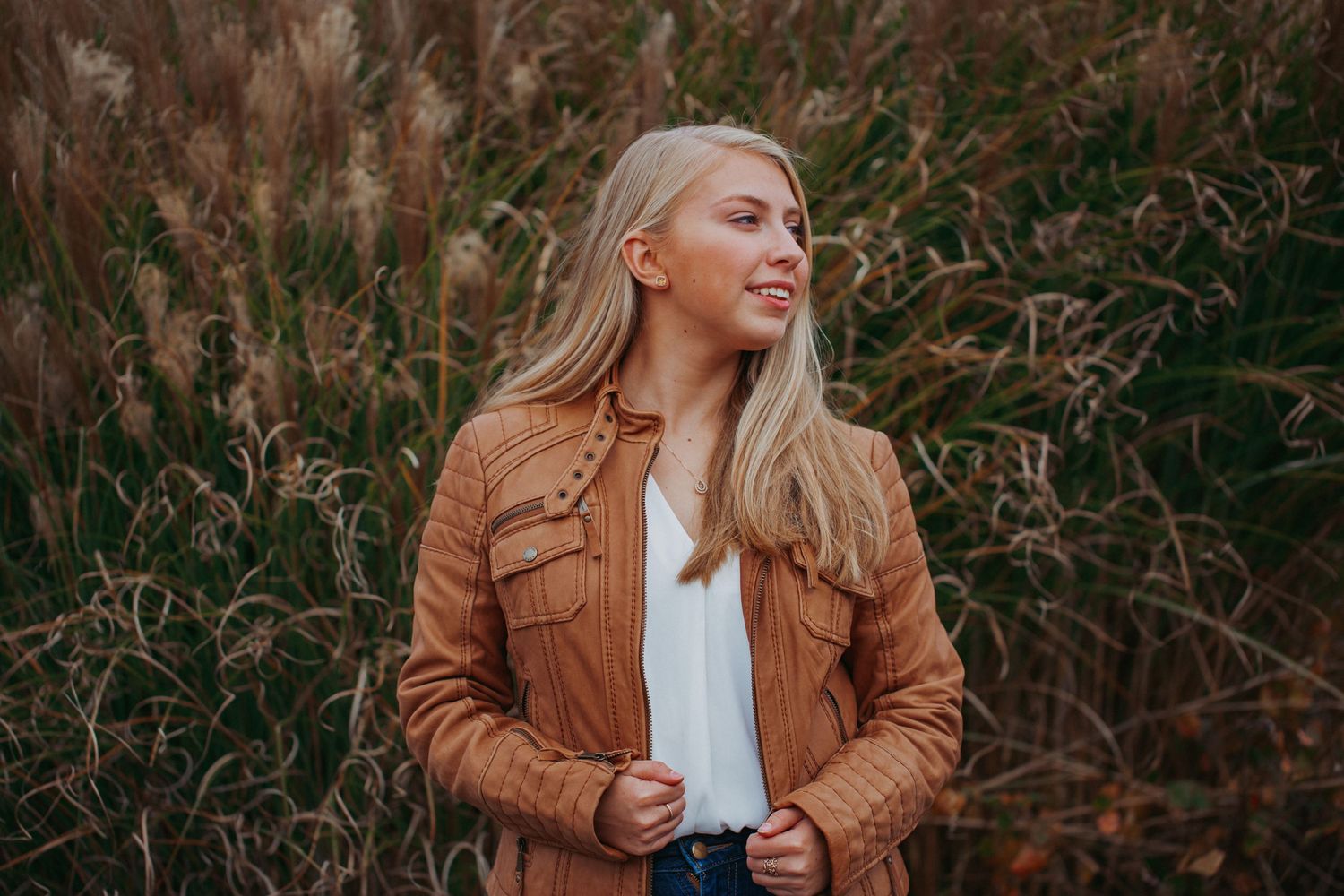 Sarah Ruth Seniors - Chadwick Fisher Photography