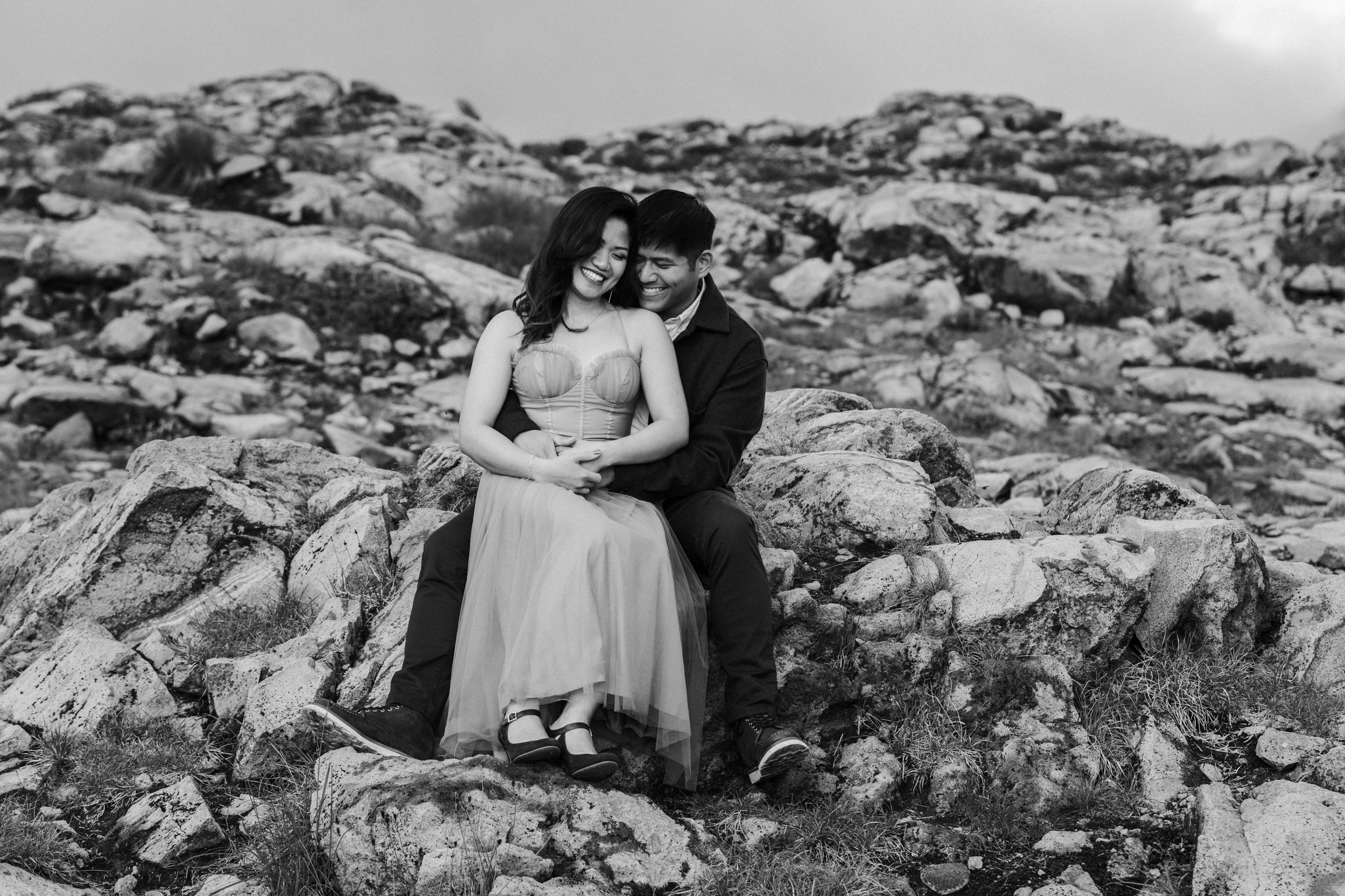 A Stunning Engagement at Artist Point: Ron and Rodelyn’s Epic Adventure
