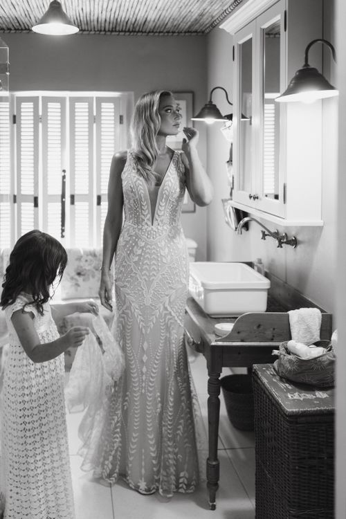 Chelsea & Neil | A festival of love at Cherry Glamping in Elgin - Jenni ...