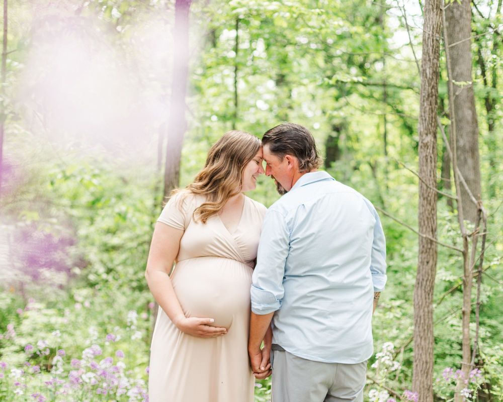 Kayleigh + Ryan's Maternity Session | New Paltz, NY - Danielle Lauren Photography