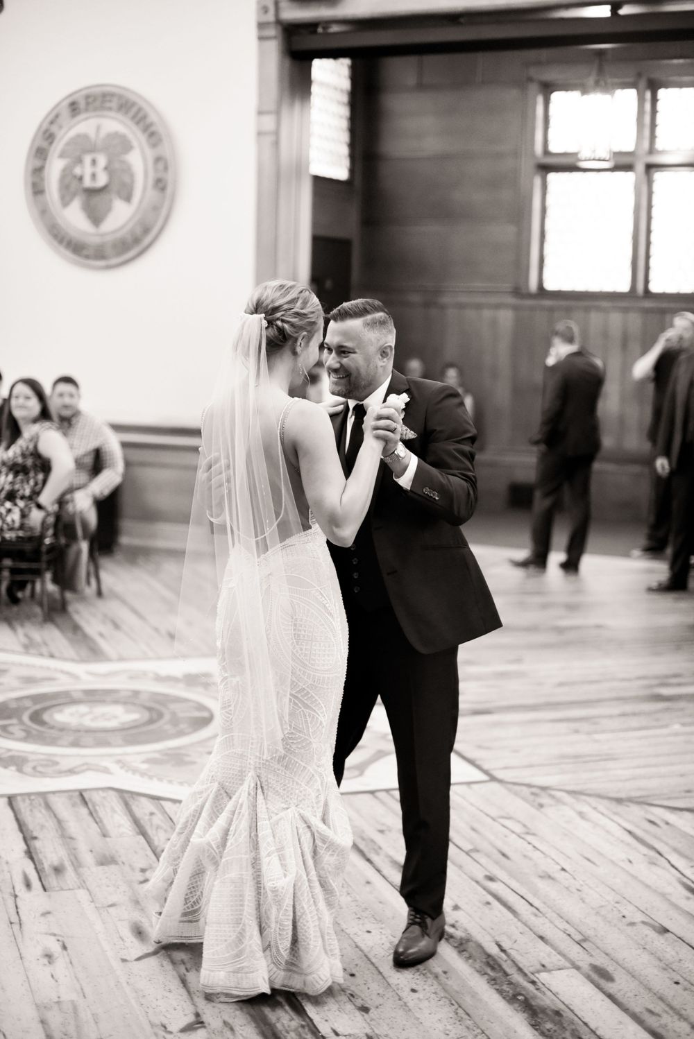 Ashely + Kevin - James Allen Photography