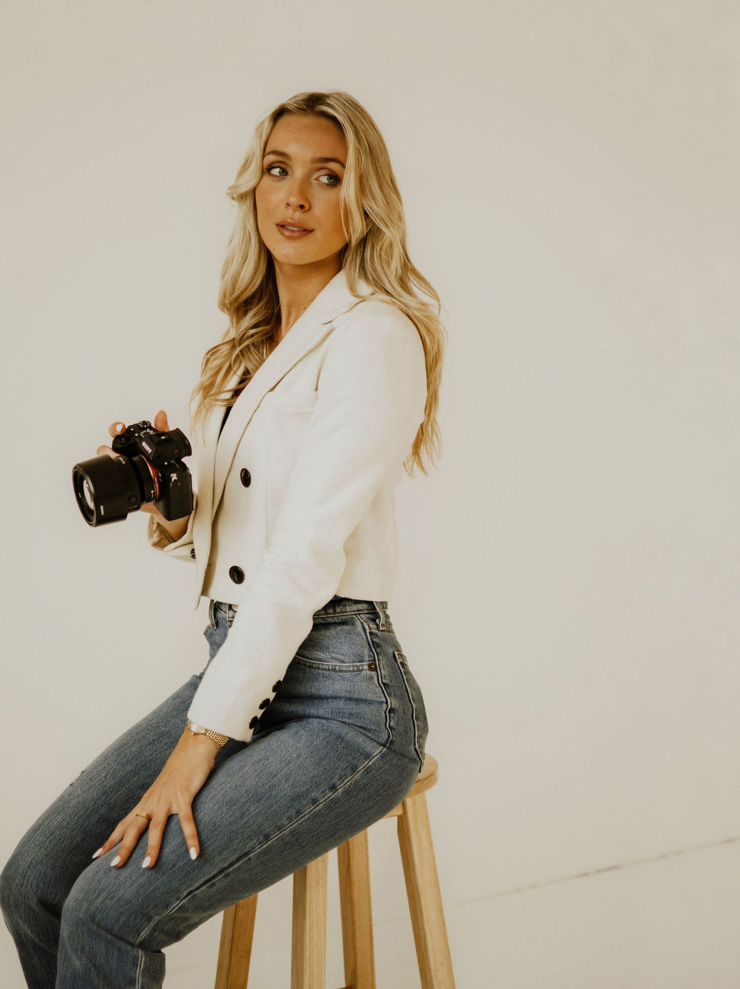 about me - Tay Rae Photo