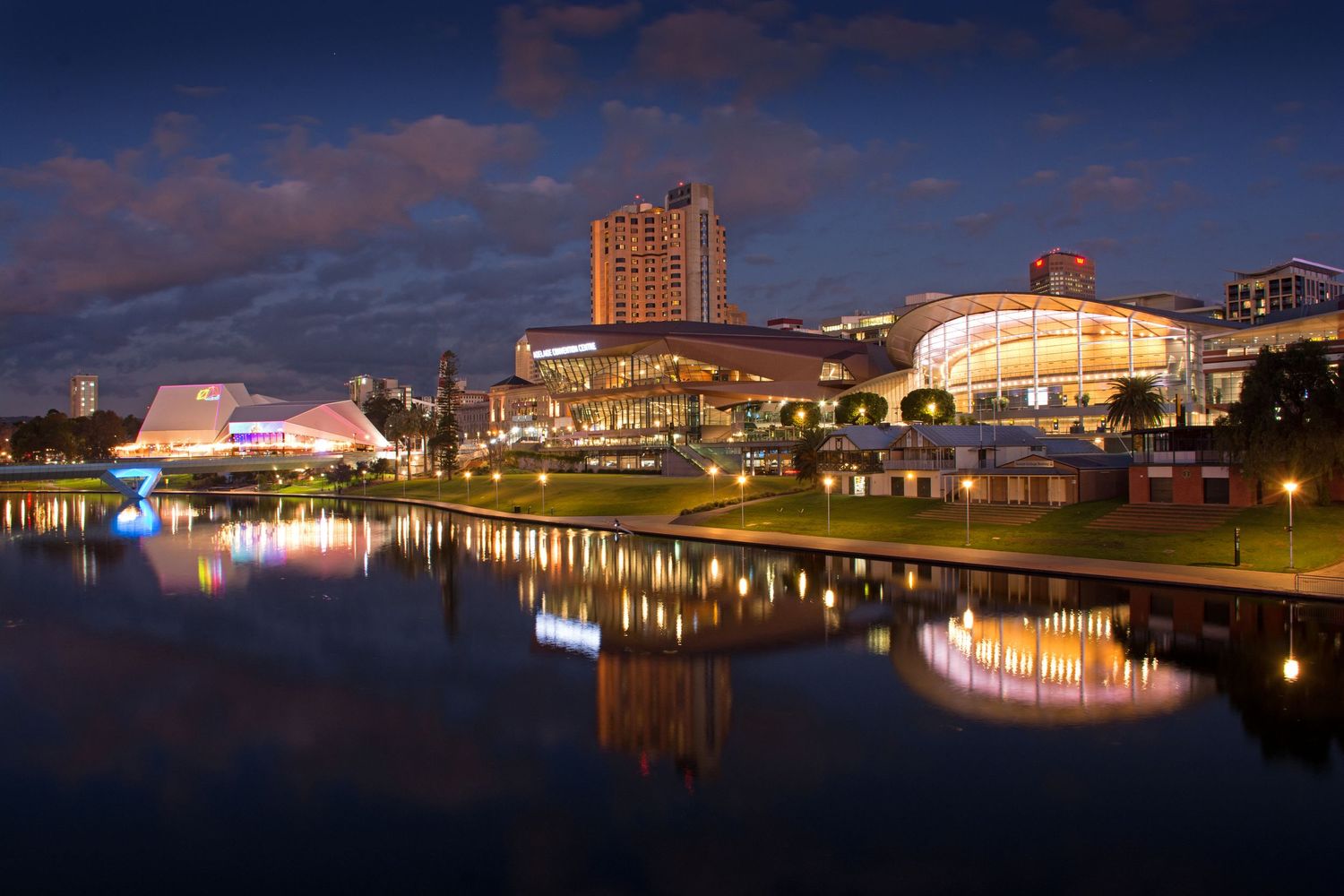 Blue Razoo Photography - Blue Razoo - Adelaide Professional Photographer